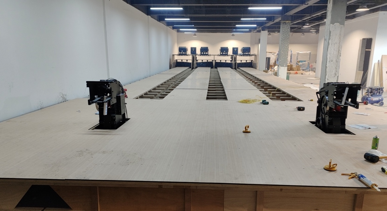 build a bowling alley Party King Sports Center projects