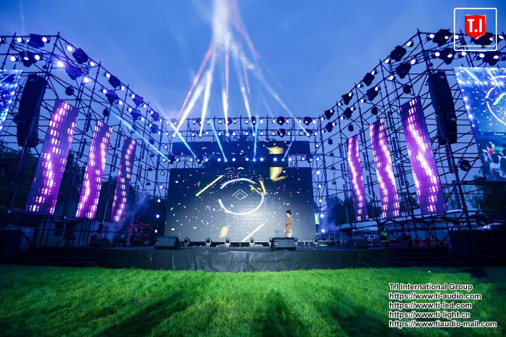 How to Build a Professional Stage Setup for Concerts, Festivals, and ...